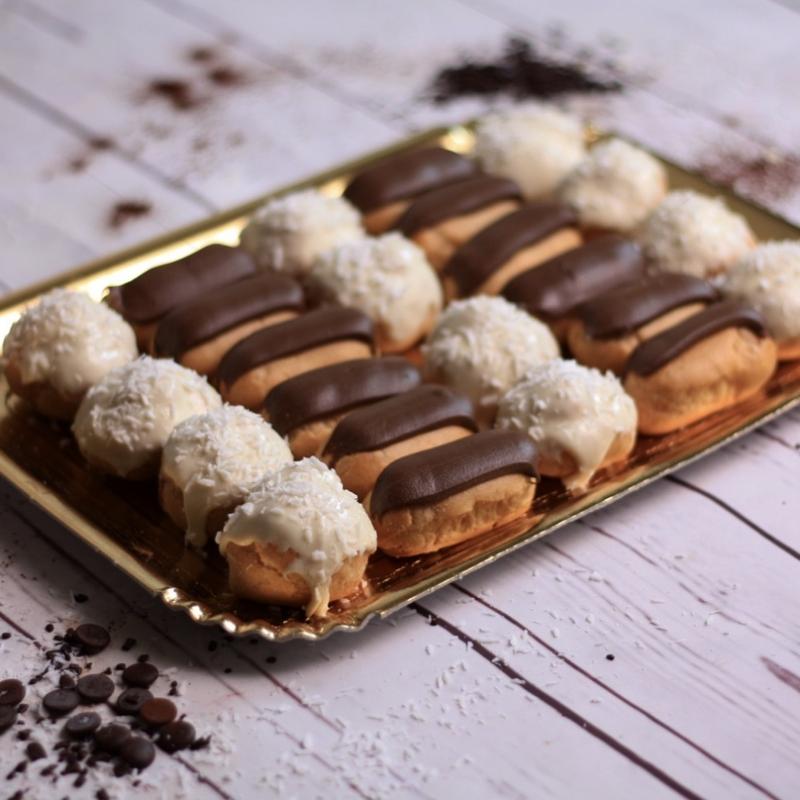 Platou mini eclere cu mini choux